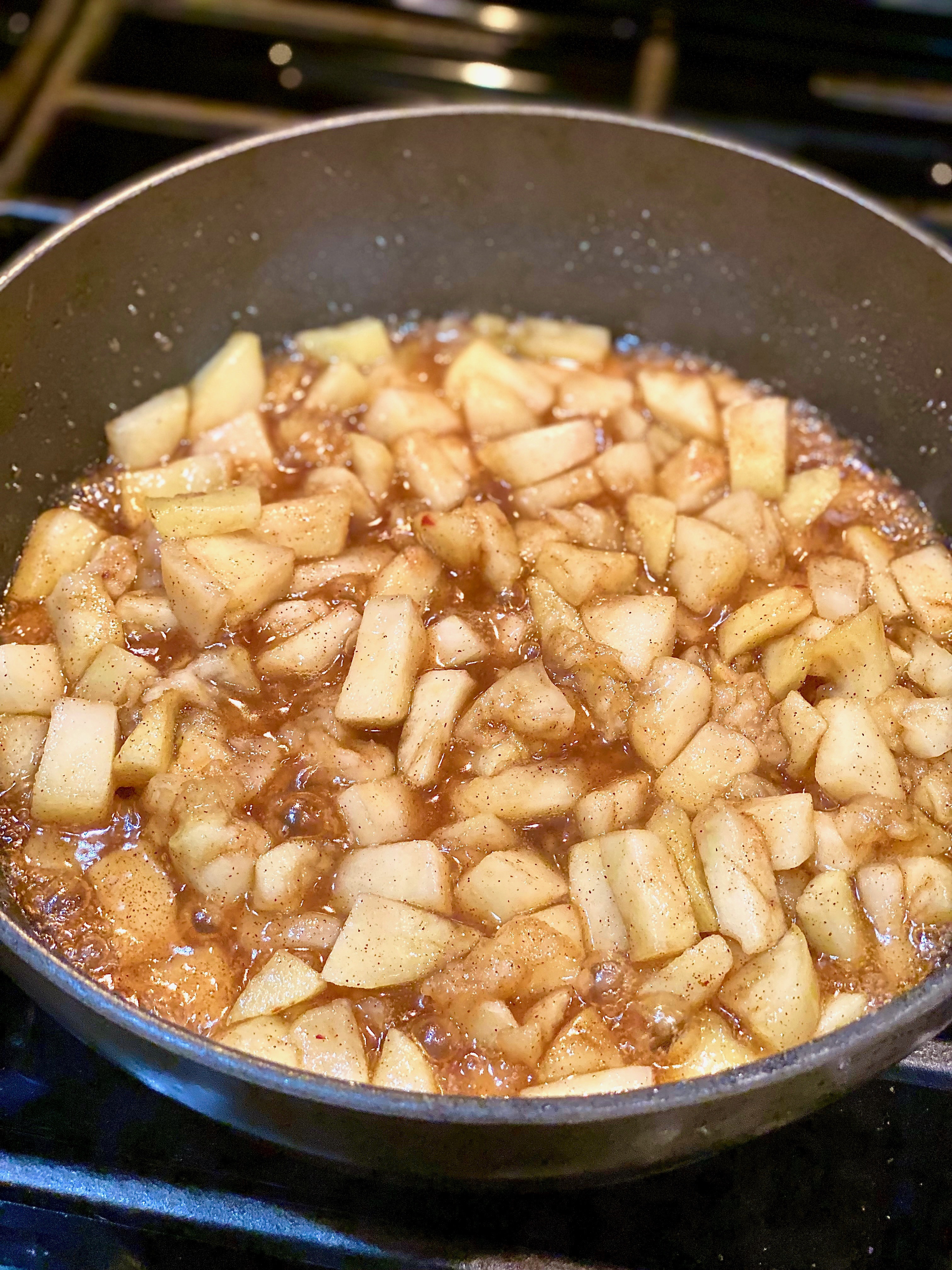 Apple Pie Bread With A Cinnamon Cream Cheese Glaze! – Deepfrieddiamonds