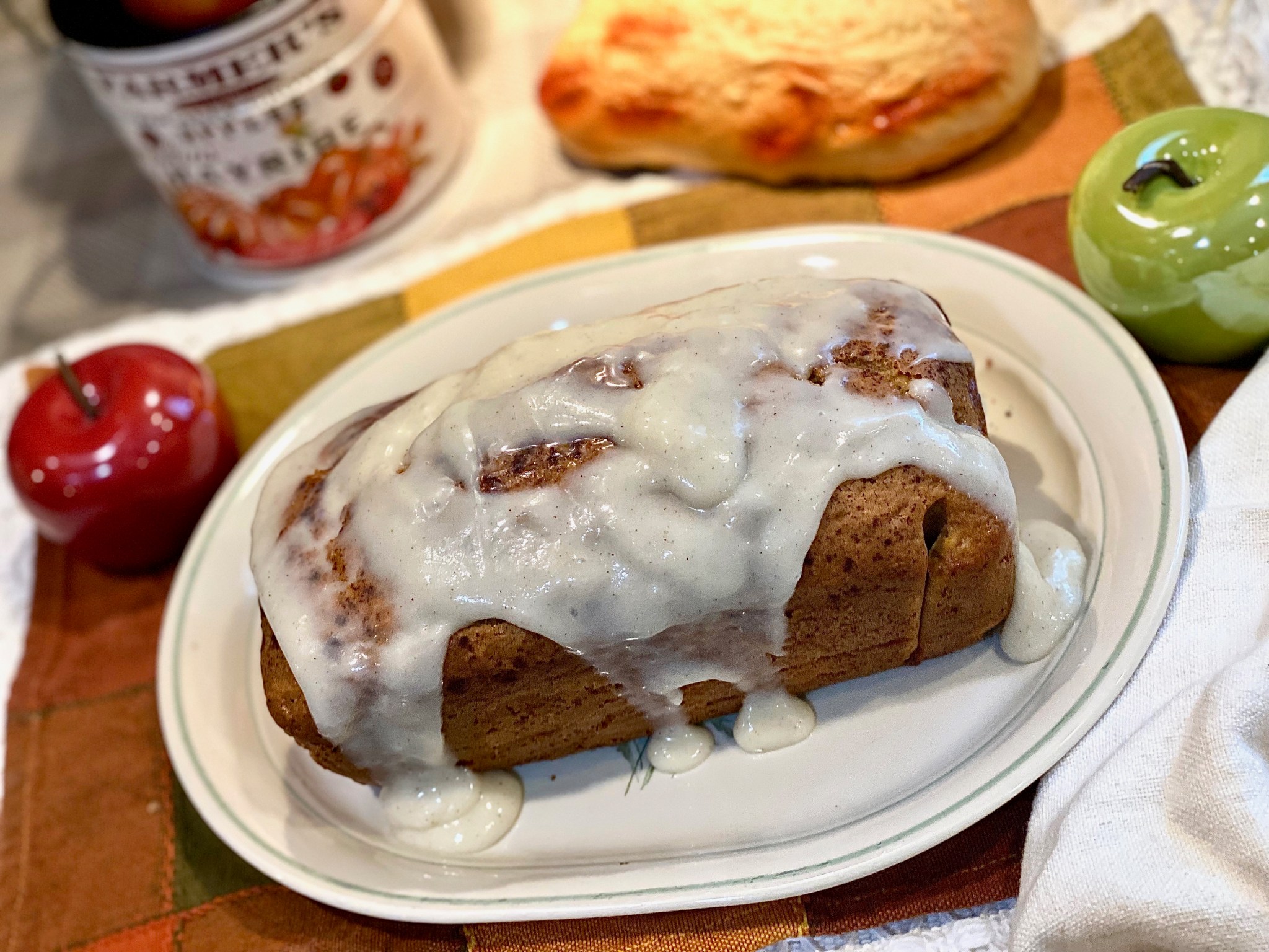 Apple Pie Bread With A Cinnamon Cream Cheese Glaze! – Deepfrieddiamonds